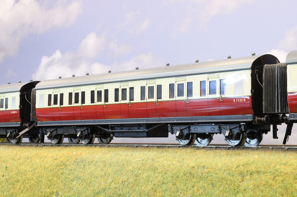 Darstaed Coarse Scale O Set of 3 SR Maunsell Coaches BR Crimson & Crea ...