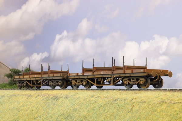 Dapol Finescale O Gauge Rake of 2 Bogie Bolster Wagons (Bauxite) Weath ...
