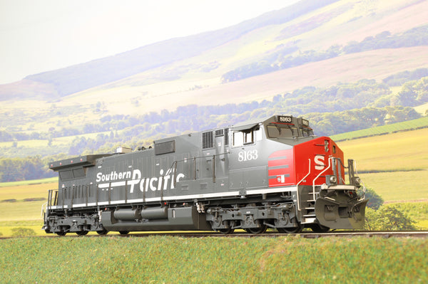 Overland Models Finescale O Gauge Southern Pacific C44-9W No.8163 ...