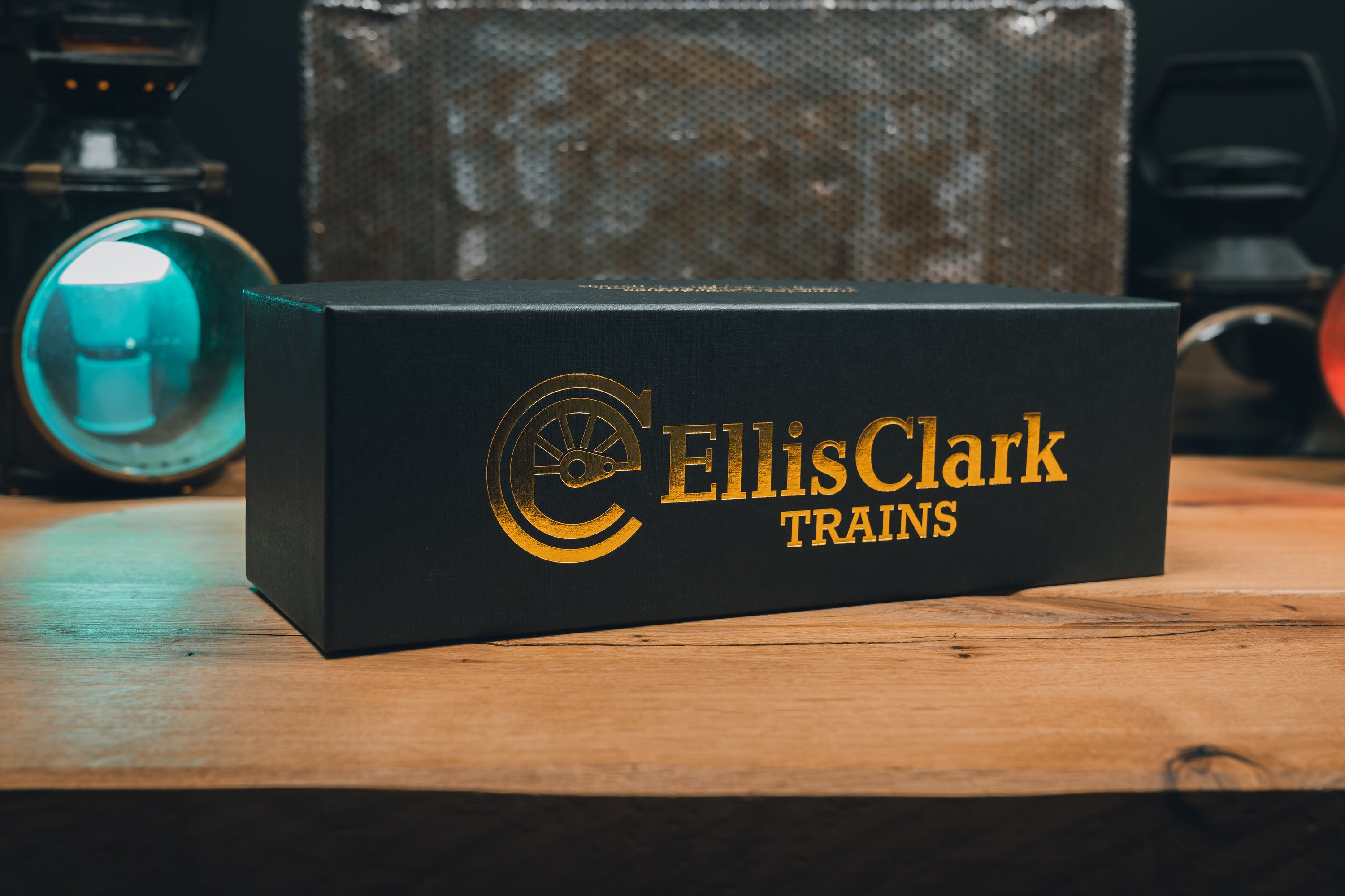 O Gauge Loco Boxes | Protect your models - Ellis Clark Trains